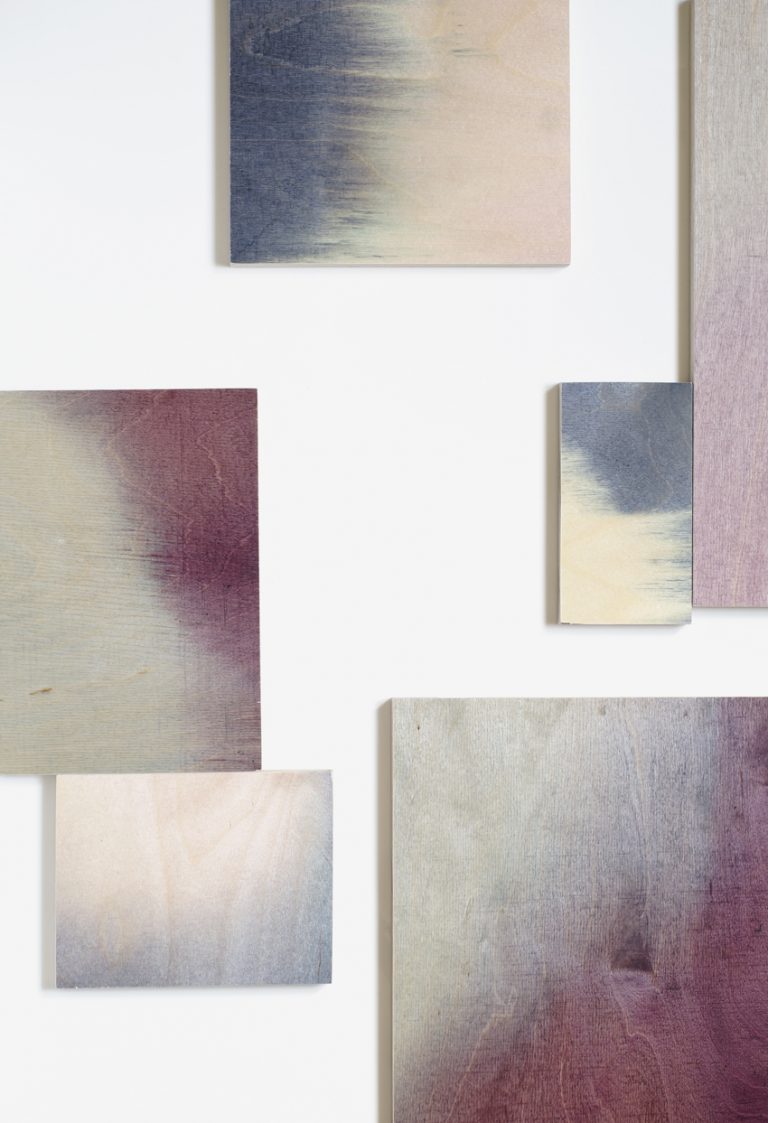 Wooden Aquarelle – dyed panels – Studio Meike Harde